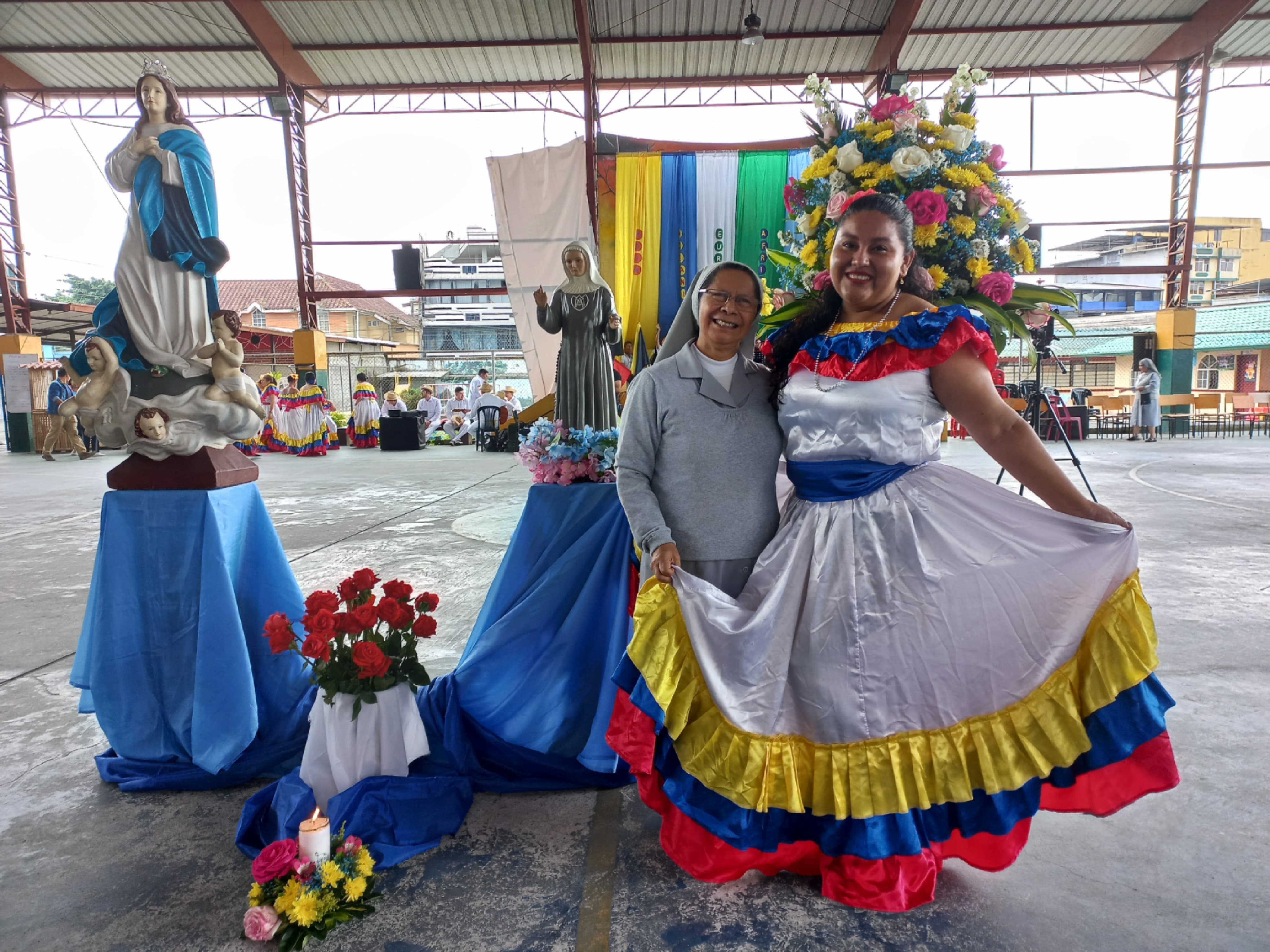 U.E. Madre Laura